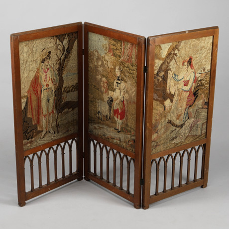 FOLDING SCREEN with embroidered screens, 19th/20th century. Furniture ...
