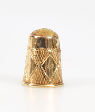 FINGERBORG, 18K gold and yellow stone, marked EJG, 3.1 grams, 19th ...