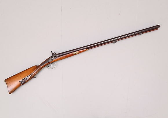 BATCH LOCK RIFLE, double-barreled, Belgian, mid-19th century. Coins ...