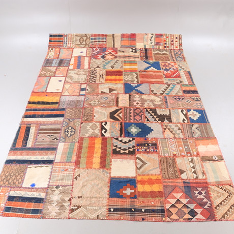 MATTA, Patchwork, 345 x 250 cm. Mattor & Textil - Mattor - Auctionet