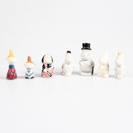 SIGNE HAMMARSTEN-JANSSON. MUMMY FIGURES. FIGURINES, 7 pcs, ceramic ...