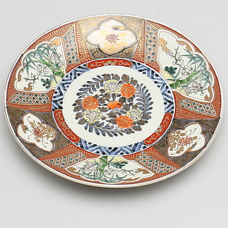 TYNNY. Kinrande Imari, Arita, Japani. 1800-luvulla. Keramiikka ja ...