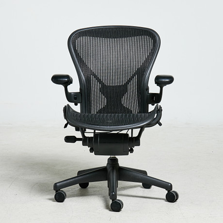 BILL STUMPF & DON CHADWICK, Herman Miller, Desk Chair "Aeron B ...