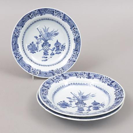 TALLRIKAR, 3 st, djupa, orientaliska. Keramik & Porslin - Orientaliskt ...