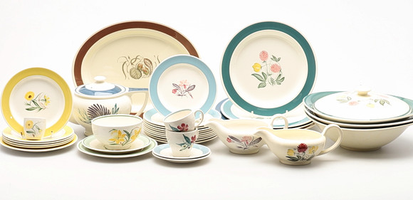 SUSIE COOPER FOR SUSIE COOPER CHINA LTD. REX SHAPED EARTH WARE IN ...