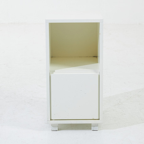 ULF SCHERLIN. bedside table, white lacquered, one drawer. Furniture ...