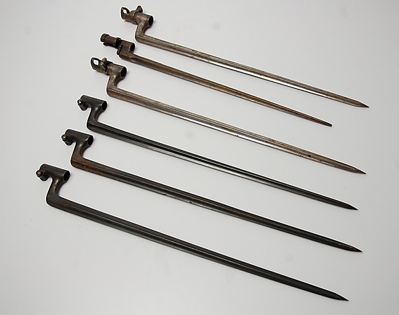 BAYONETS, 6 pcs, 1800s. Coins, Medals & Stamps - Auctionet