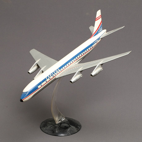 Modellflygplan, DC 8, "Capitol", 1900-tal. Leksaker - Leksaker - Auctionet