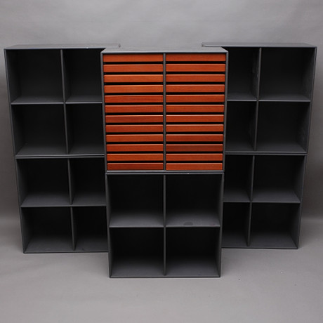 HYLLSYSTEM, 6 moduler, lättmetall. Möbler - Skåp & Hyllor - Auctionet