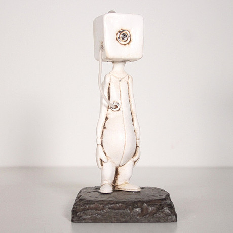 MARTIN SMIDA. Atelier. 'The White Astronaut', Skulptur, Unikat. Kunst ...