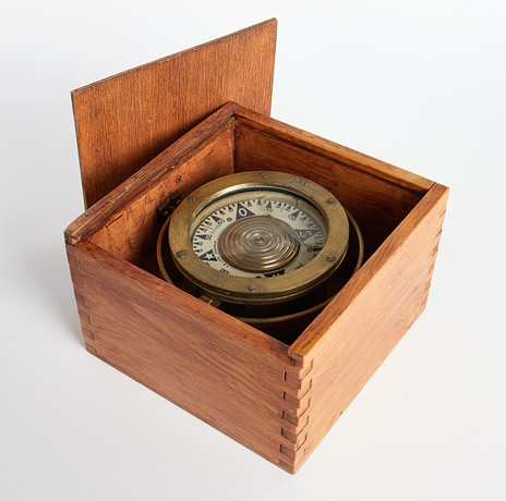 KOMPASS, Lyth, Stockholm. nr 30826. Samlarföremål - Teknika & Nautika ...