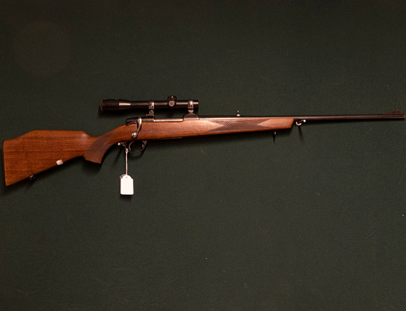 HUSQVARNA. 1900 9.3x62 #360537. Licence weapons - Rifles - Auctionet