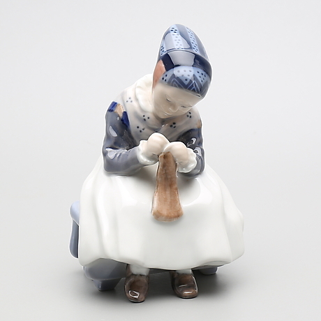 FIGURE, porcelain, girl sewing, Royal Copenhagen. Ceramics & Porcelain ...
