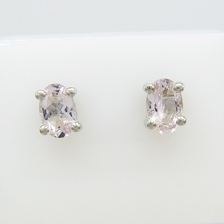 NATURLIGA MORGANIT ÖRONPINNAR. Smycken & Ädelstenar - Enstensörhängen ...