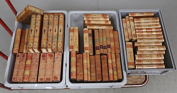 LEATHER BAND, 3 drawers, including Engström and Tolstoj. Books, Maps ...