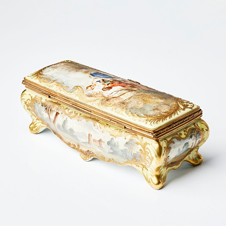 ASK in porcelain, end of the 19th century, figural motif, details in ...
