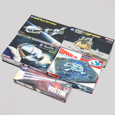 APOLLO, VOSTOK etc., MODEL KIT, 5 pcs, original boxes. Miscellaneous ...
