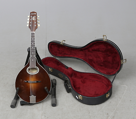 MANDOLIN, Kentucky Saga KM 250 SC. Collectables - Musical instruments ...