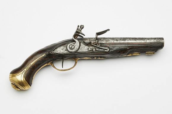 FLINT LOCK PISTOL, French, 18th century. Weapons & Militaria - Guns ...