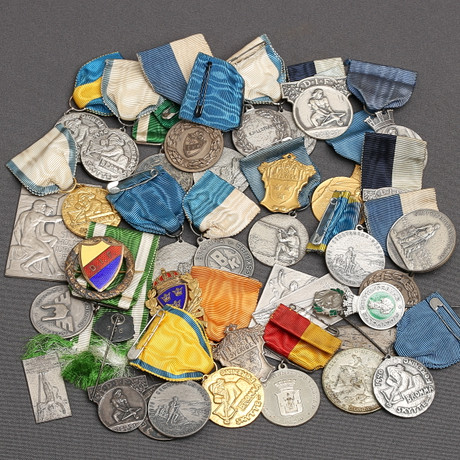 MEDALS, PINS and BADGES, silver, 1900s. Coins, Medals & Stamps - Orders ...