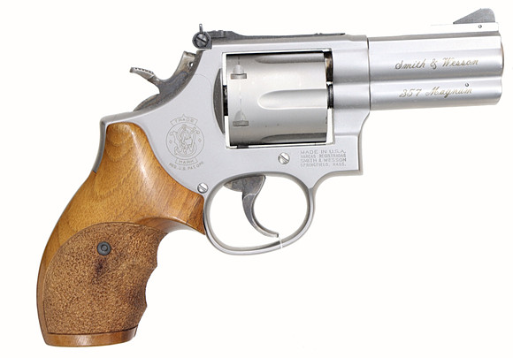 REVOLVER, Double Action, make Smith & Wesson, model 686-4 Security ...