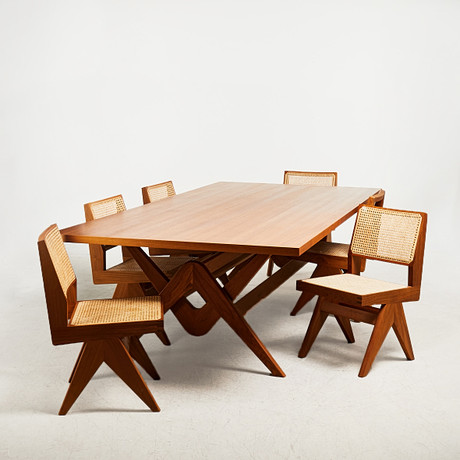 PIERRE JEANNERET. matgrupp, 7 dlr, "056 capitol complex table", "055 ...