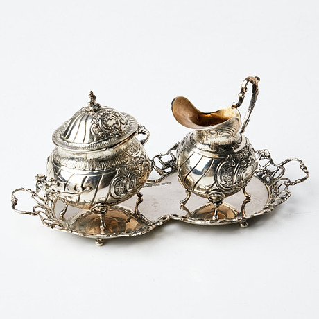 SILVER, 3 dlr, tray, sugar bowl and cream jug, the tray stamped Gewe ...
