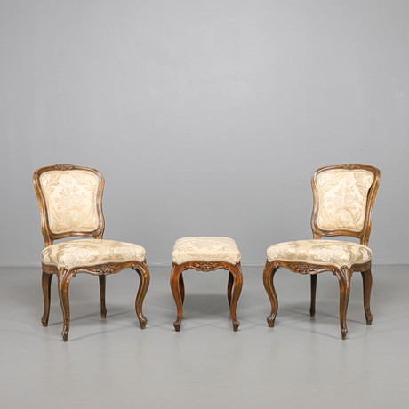 SILLAS Y TABURETE, 3 partes, estilo rococó, siglo XX. Muebles - Sillas ...