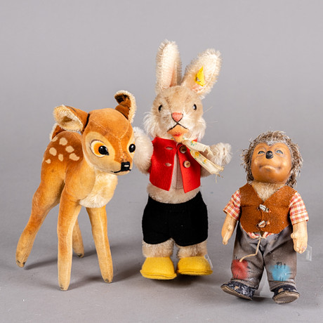 STEIFF. Steiff Nikili kanin, Steiff Bambi rådjur och Steiff Mecki. Leksaker - Leksaker - Auctionet