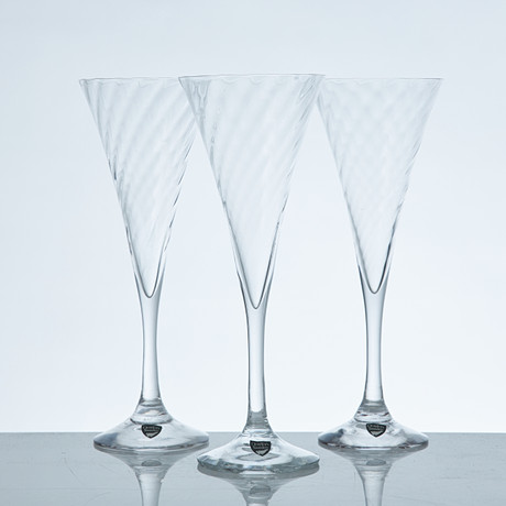 GUNNAR CYRÉN. "Helena", champagne cones, 12 pcs, cone-shaped. Glass ...