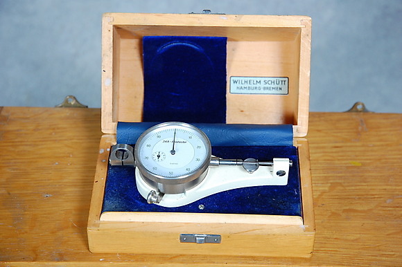 MICROMETER CLOCK JKA-Faintaster 0.01 mm. Clocks & Watches - Other ...