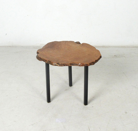 Side table "Tree Disc" natural edge look. Furniture - Tables - Auctionet