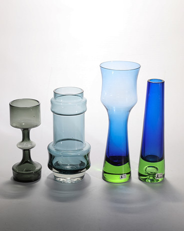 SEDA SWEDEN, KAJ FRANCK. Nuutajarvi Notsjo, Riihimaki. 4 vaser ...