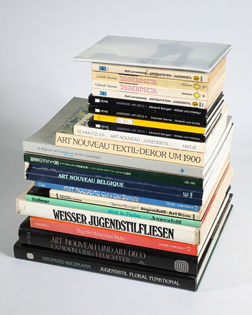 21-piece collection of books, Art Nouveau, Art Déco, Art Nouveau ...