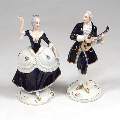 FIGURINER, 2 st, porslin, Royal Dux, 1900-tal. Keramik & Porslin ...
