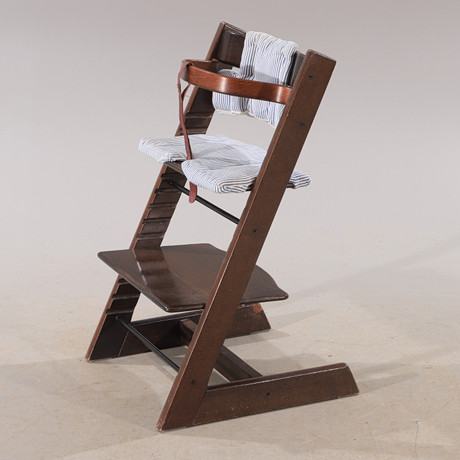 BARNSTOL "Tripp Trapp", betsad bok, Stokke. Möbler - Fåtöljer & Stolar ...