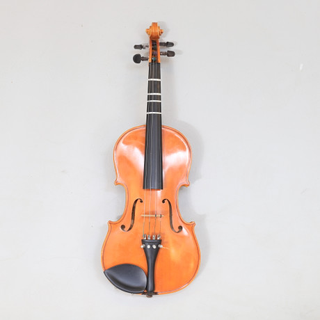 VIOLIN, Samick, Model HVS 4/4, 1900s. Collectables - Musical ...