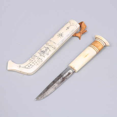 ERIK TUOLJA. Sami knife, full horn, monogram signed. Weapons ...