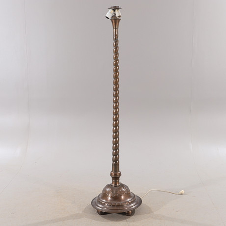 GOLVLAMPA, koppar, jugend. Belysning & Lampor - Golvlampor - Auctionet