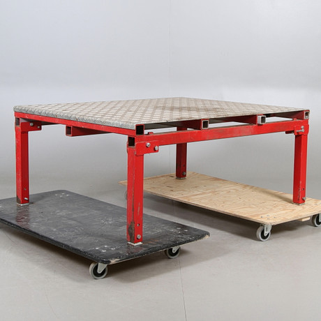 REPAIR RAMP TABLE /RAMP, metal, stretched aluminium, late 20th century ...