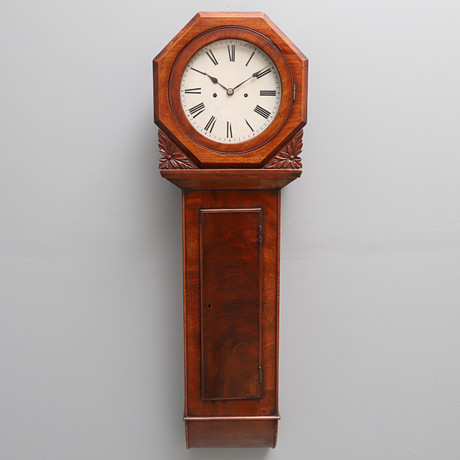 WRIGHT, BIRMINGHAM. AN EARLY VICTORIAN MAHOGANY CASED TAVERN WALL CLOCK ...
