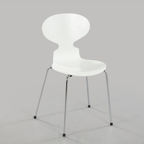 ARNE JACOBSEN. stol "Myran", modell 3101, Fritz hansen, Danmark 2021 ...