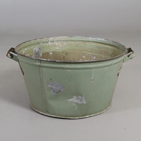 BALJA, bemålad zink, 1900-tal. Silver & Metall - Övriga metallföremål ...