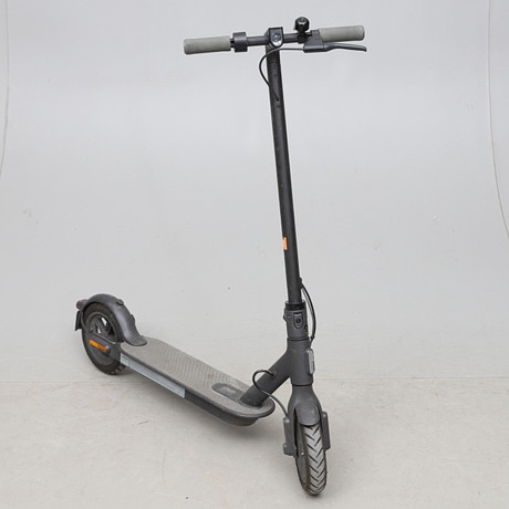 ELECTRIC SCOOTER, 2000s. Vehicles, Boats & Parts - Bicycles - Auctionet