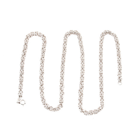 A MODERN 925 MARK SILVER NECK CHAIN WITH ENTWINED CIRCULAR LINKING ...