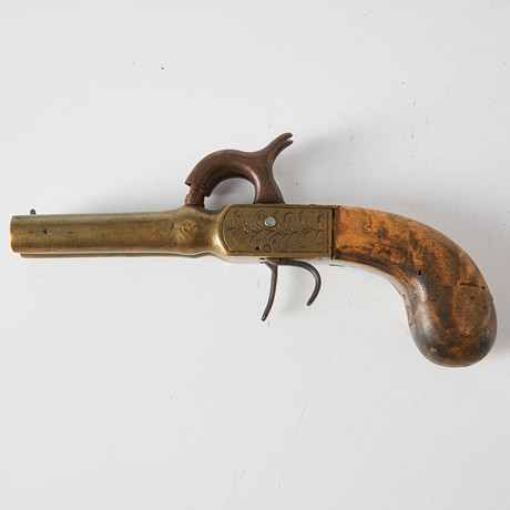 BLOCK PISTOL, mid 19th century, double brass barrels, birch butt ...
