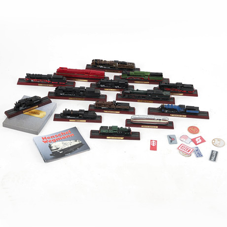 COLLECTION Train models, Atlas editions, 14 different models, folders ...