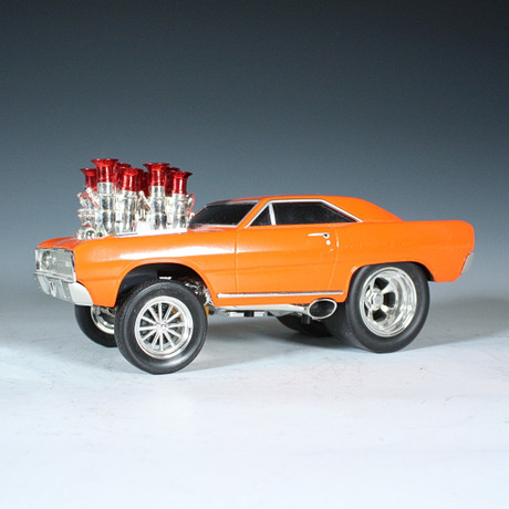 Fun line muscle machines. 'Dodge Challenger Hot Rod' model car. Toys ...