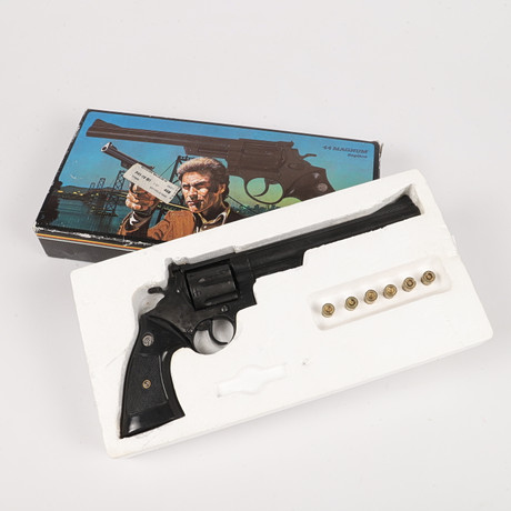 REVOLVER, "44 Magnum", Replica, Spain. Weapons & Militaria - Guns ...