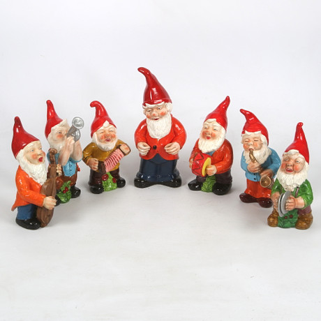 TOMTAR, 7 pcs, ceramics, 1900s. Ceramics & Porcelain - European - Auctionet